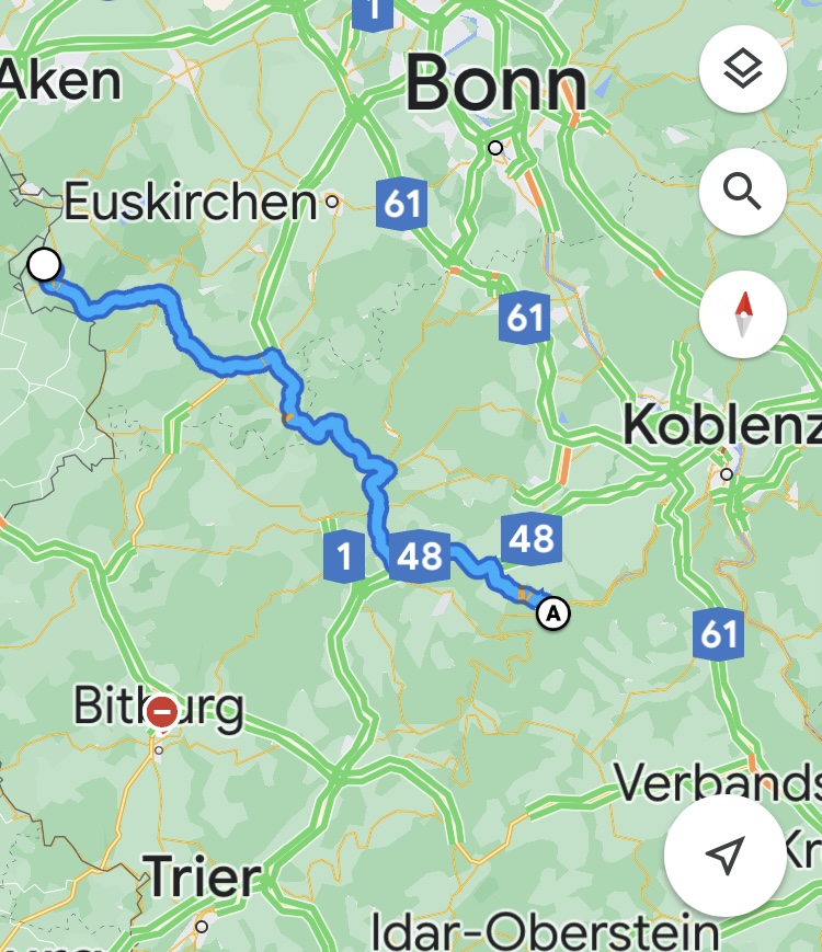 Monschau – Toeren met ons busje – Ingrid Vertessen